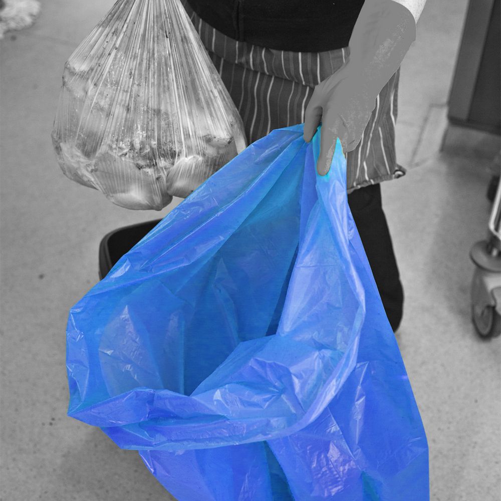 MBCOL/B Blue Medium Duty Sacks in a Pack (90L) | Polyco Healthline