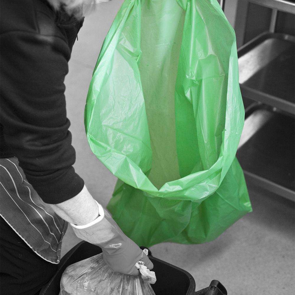 MBCOL/G Green Medium Duty Sacks in a Pack (90L) | Polyco Healthline